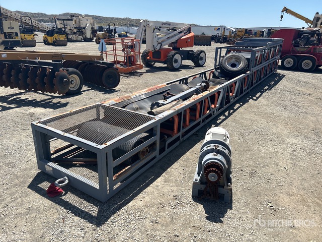 Super Conveyor 36 in x Portable Radial Stacking Conveyor (Unused ...