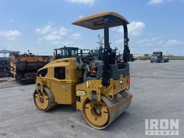 2016 Cat CB36B Double Drum Roller in Hutto, Texas, United States ...