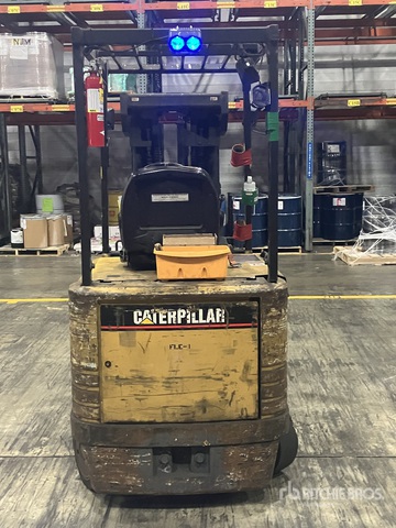 2001 Cat 2EC25 Electric Forklift in Morrisville, Pennsylvania, United ...
