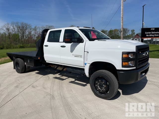 2022 Chevrolet Silverado 5500 HD 4x4 Crew Cab Flatbed Truck in Fort ...