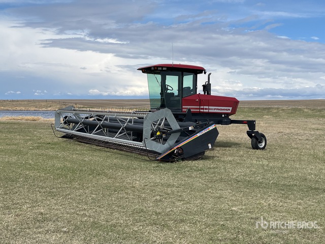 1997 Premier 2920 25 ft Swather Windrower | Ritchie Bros. Auctioneers