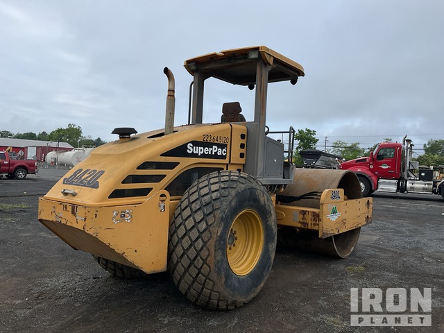 Super Pac 8420 Smooth Drum Compactor in Stephenson, Virginia, United ...