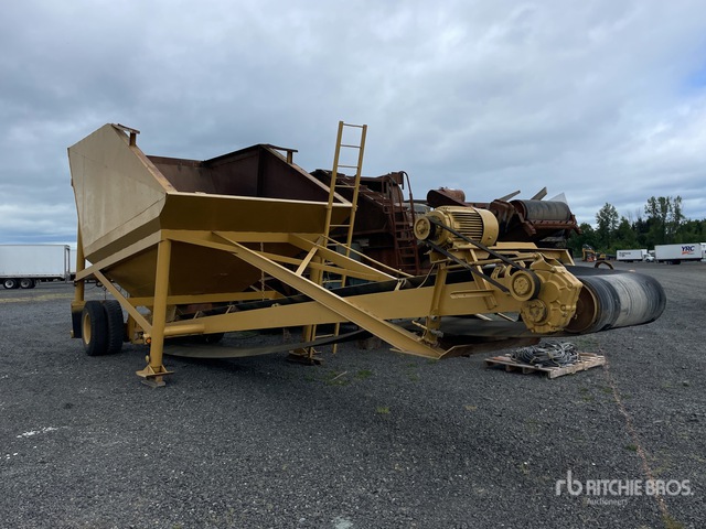 1981 Surge HOPPER Electric 30 ton Load Out Bunker | Ritchie Bros ...