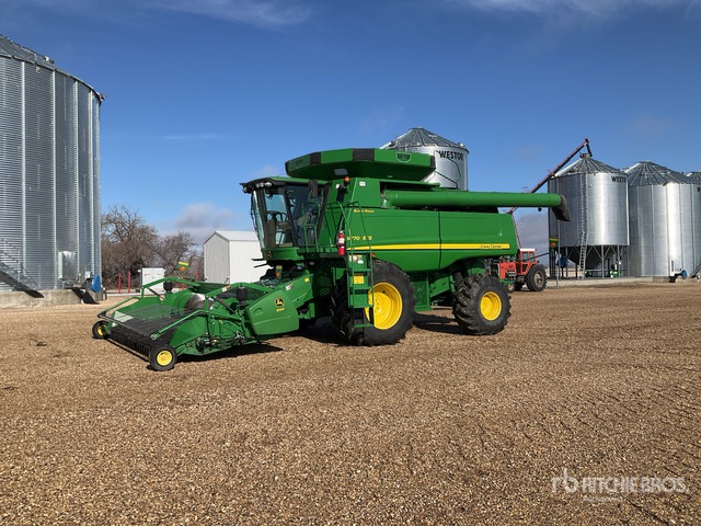 2010 John Deere 9770 STS Combine Harvester | Ritchie Bros. Auctioneers