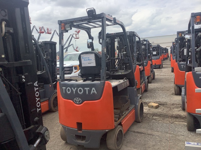 2017 Toyota 8FBCHU25 Electric Forklift in South Vienna, Ohio, United ...