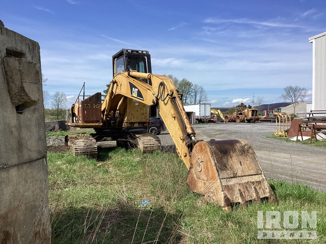 2003 Cat 320C Tracked Excavator in Gansevoort, New York, United States ...
