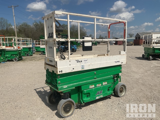 2015 JLG 2032ES Electric Scissor Lift in Genoa, Ohio, United States ...