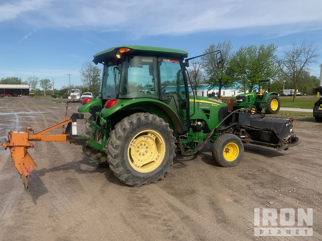 2011 John Deere 5065M 2WD Tractor in Findlay, Ohio, United States ...