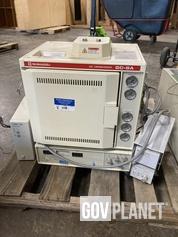SHIMADZU Gas Chromatograph Science Instruments Lab Equipment lot in ...