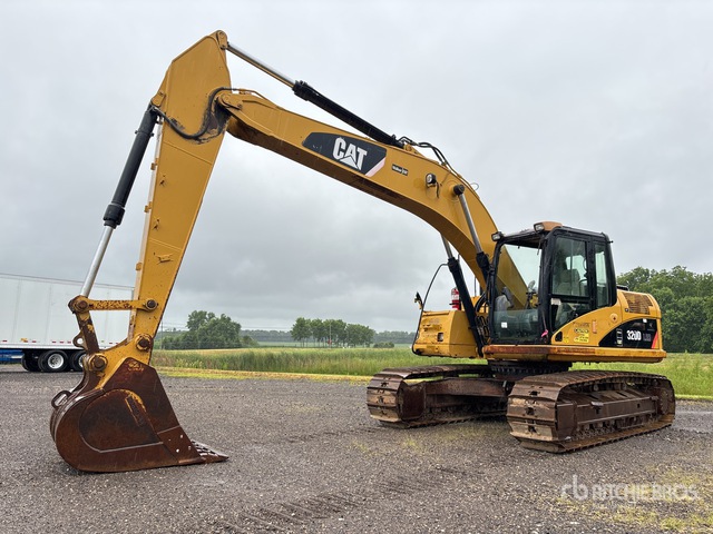 2010 Cat 320D LRR Tracked Excavator | Ritchie Bros. Auctioneers