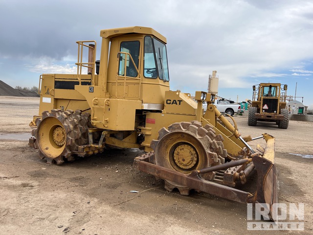 1981 Cat 815B Landfill Compactor in Fort Collins, Colorado, United ...