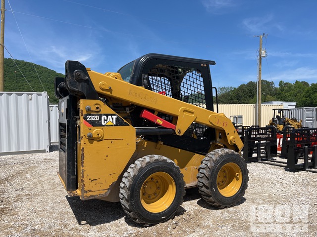 2017 Cat 232D Skid Steer Loader in Brownsboro, Alabama, United States ...