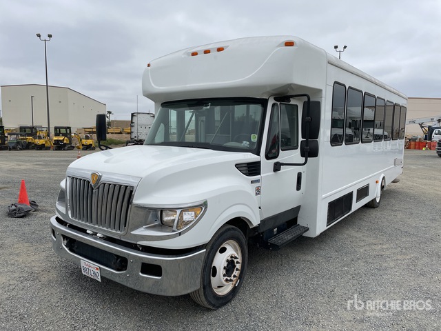 2013 International 3000 4x2 29-Seat Bus | Ritchie Bros. Auctioneers