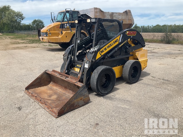 2017 New Holland L228 Skid Steer Loader in Parma, Michigan, United ...
