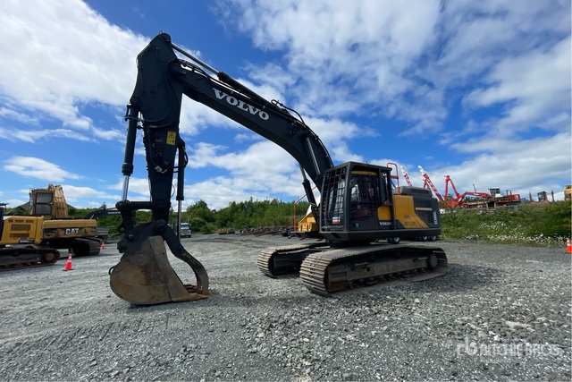 2019 Volvo EC380EL Tracked Excavator | Ritchie Bros. Auctioneers