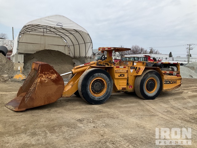 JCI 300M 2.5 Yard Underground Loader in Rouyn-Noranda, Quebec, Canada ...