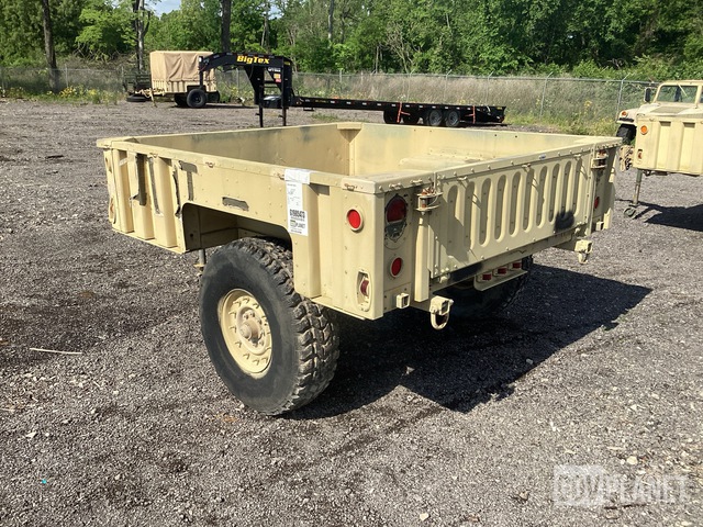 Surplus 2005 US ARMY Tank Automotive Command M1102 Cargo Trailer in ...