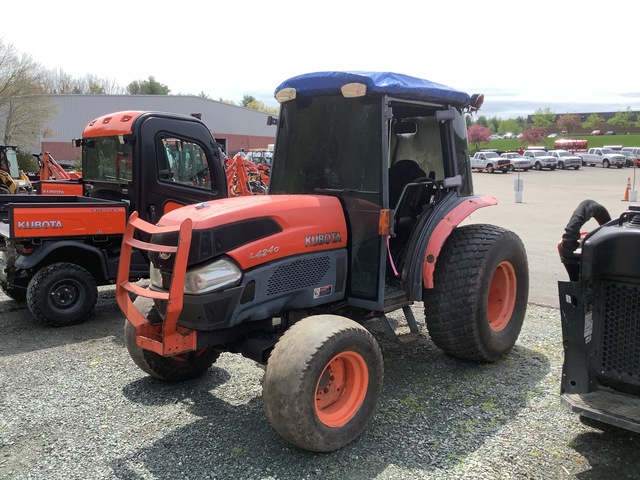 Kubota L4240DHSTC-1 4WD Utility Tractor in WRENTHAM, Massachusetts ...