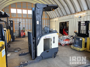 1998 Crown RR5000 3500 lb Reach Truck in New Dundee, Ontario, Canada ...