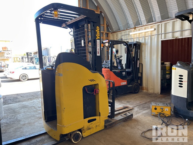 2007 Yale NR040DANS24TE091 4000 lb Reach Truck in New Dundee, Ontario ...