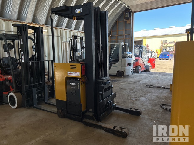 1999 Cat NRR35 3500 lb Reach Truck in New Dundee, Ontario, Canada ...