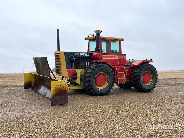 1984 Versatile 975 Articulated Tractor | Ritchie Bros. Auctioneers