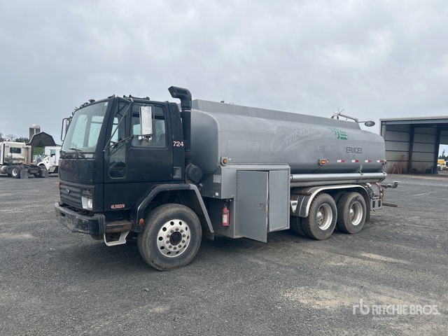 1995 Ford CFT8000 4500 gal 6x4 COE Tanker Truck | Ritchie Bros. Auctioneers
