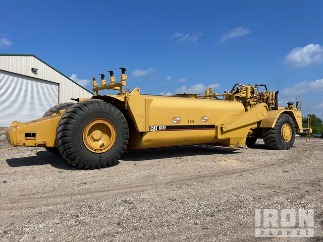 1986 Cat 631E 10000 gal Water Wagon in Rogers, Texas, United States ...