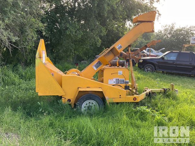2003 Woodchuck Tow-Behind Wood Chipper in San Antonio, Texas, United ...