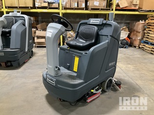 2022 Nilfisk Advance SC5000 Ride-On Electric Floor Scrubber in Edison ...