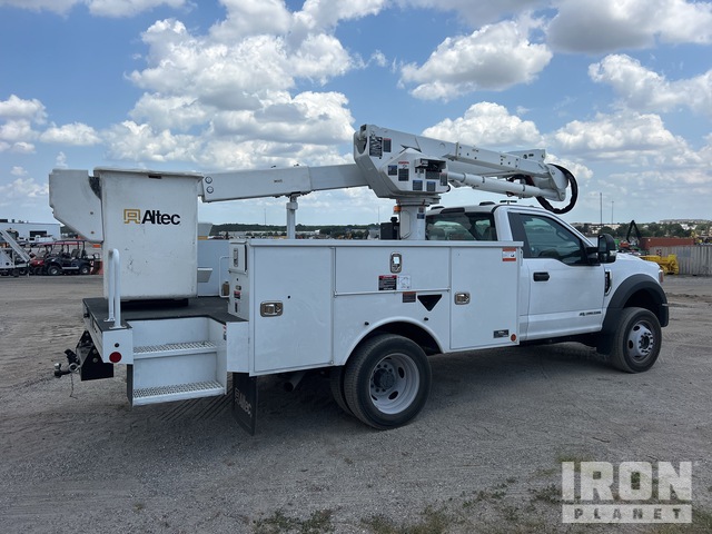 2022 Altec AT40G 40 ft on 2022 Ford F-550 XL 4x4 Bucket Truck in ...
