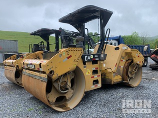 2011 Cat CB54 Double Drum Roller in Chilhowie, Virginia, United States ...