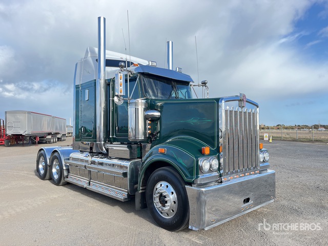 2018 Kenworth T909 6x4 Sleeper Prime Mover | Ritchie Bros. Auctioneers
