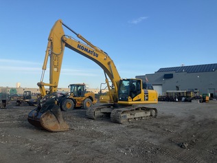 Used Excavators For Sale | GovPlanet
