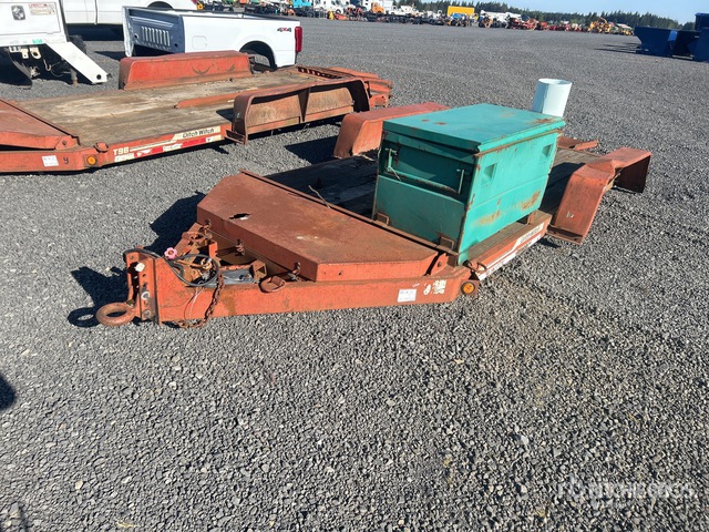2000 Ditch Witch T9B 13 ft Equipment Trailer (Inoperable) | Ritchie ...