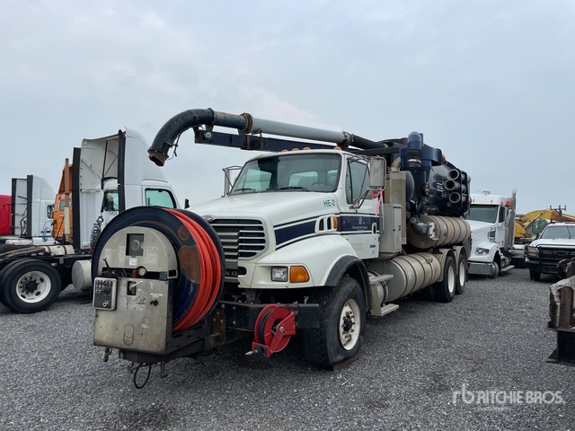 Vactor 2100 Series on 2007 Sterling LT9500 6x4 Vacuum Excavator Truck ...