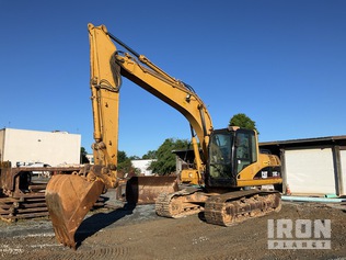 2007 Cat 318C Tracked Excavator in Gaithersburg, Maryland, United ...