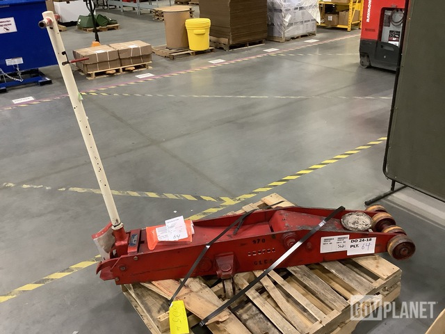 Surplus Yasui YM2000M Hydraulic Service Jack in Chambersburg ...