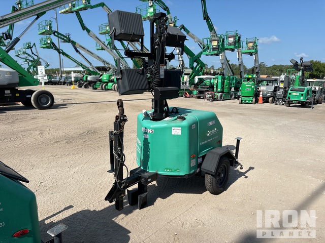 2016 Genie RL4 8 kW Light Tower in Orlando, Florida, United States ...