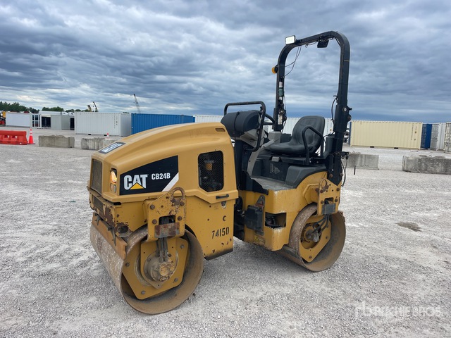 2014 Cat CB24B Double Drum Roller | Ritchie Bros. Auctioneers