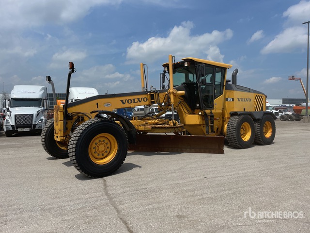 2010 Volvo G976 AWD Motor Grader | Ritchie Bros. Auctioneers