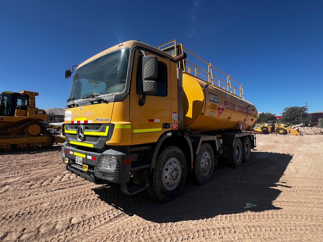 Mercedes-Benz Fuel Truck For Sale | GovPlanet