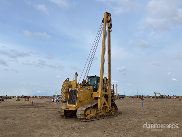 2013 Cat PL83 Pipelayer | Ritchie Bros. Auctioneers
