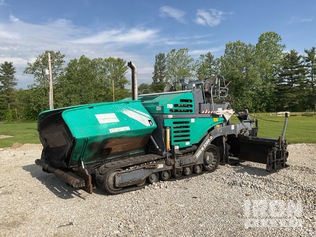 2013 Vogele Vision 52002i Track Asphalt Paver in New Philadelphia, Ohio ...