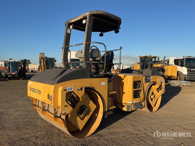 2008 Volvo DD70 Double Drum Roller | Ritchie Bros. Auctioneers