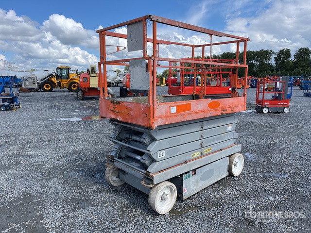 Skyjack SJ4632 Electric Scissor Lift | Ritchie Bros. Auctioneers