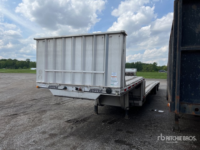 2015 East 55 ft T/A Spread Axle Single Drop Step Deck Trailer | Ritchie ...