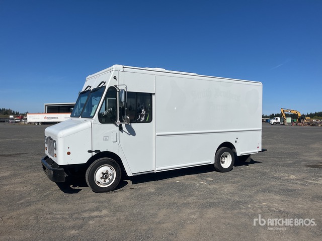 2017 Freightliner MT45G 4x2 Refrigerated Truck | Ritchie Bros. Auctioneers