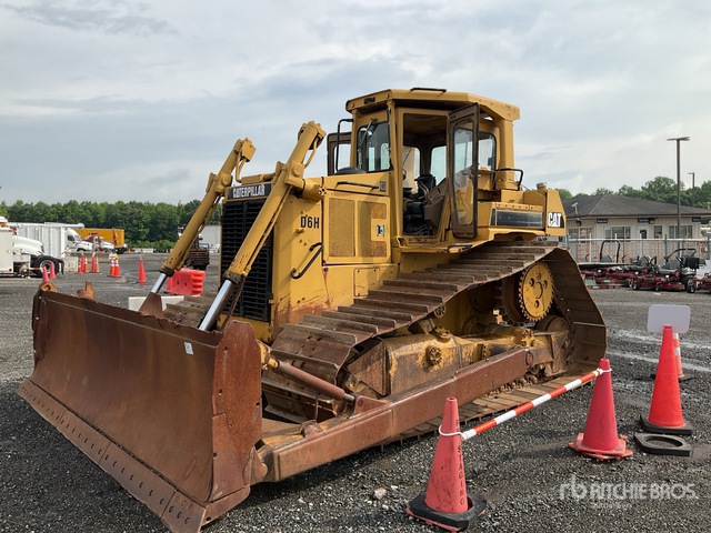 1989 Cat D6H Crawler Dozer (Inoperable) | Ritchie Bros. Auctioneers