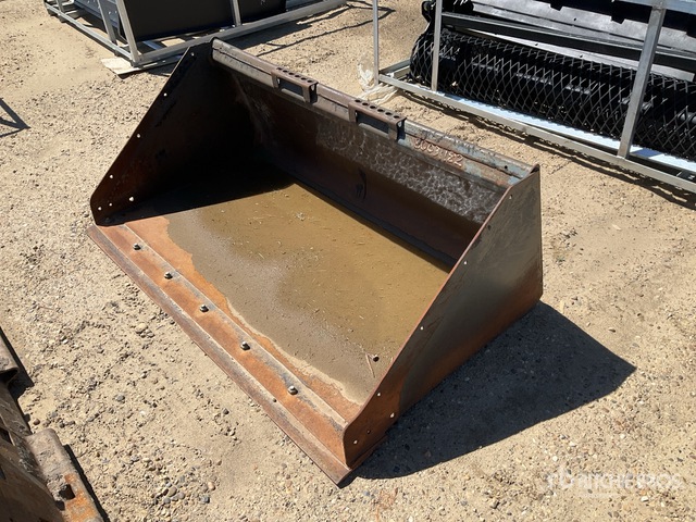Bobcat 68 in Snow Skid Steer Bucket | Ritchie Bros. Auctioneers